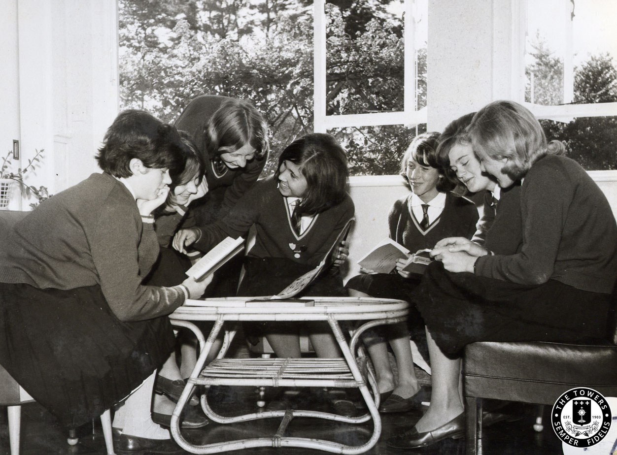 Senior-Girls-1964 | The Towers Convent